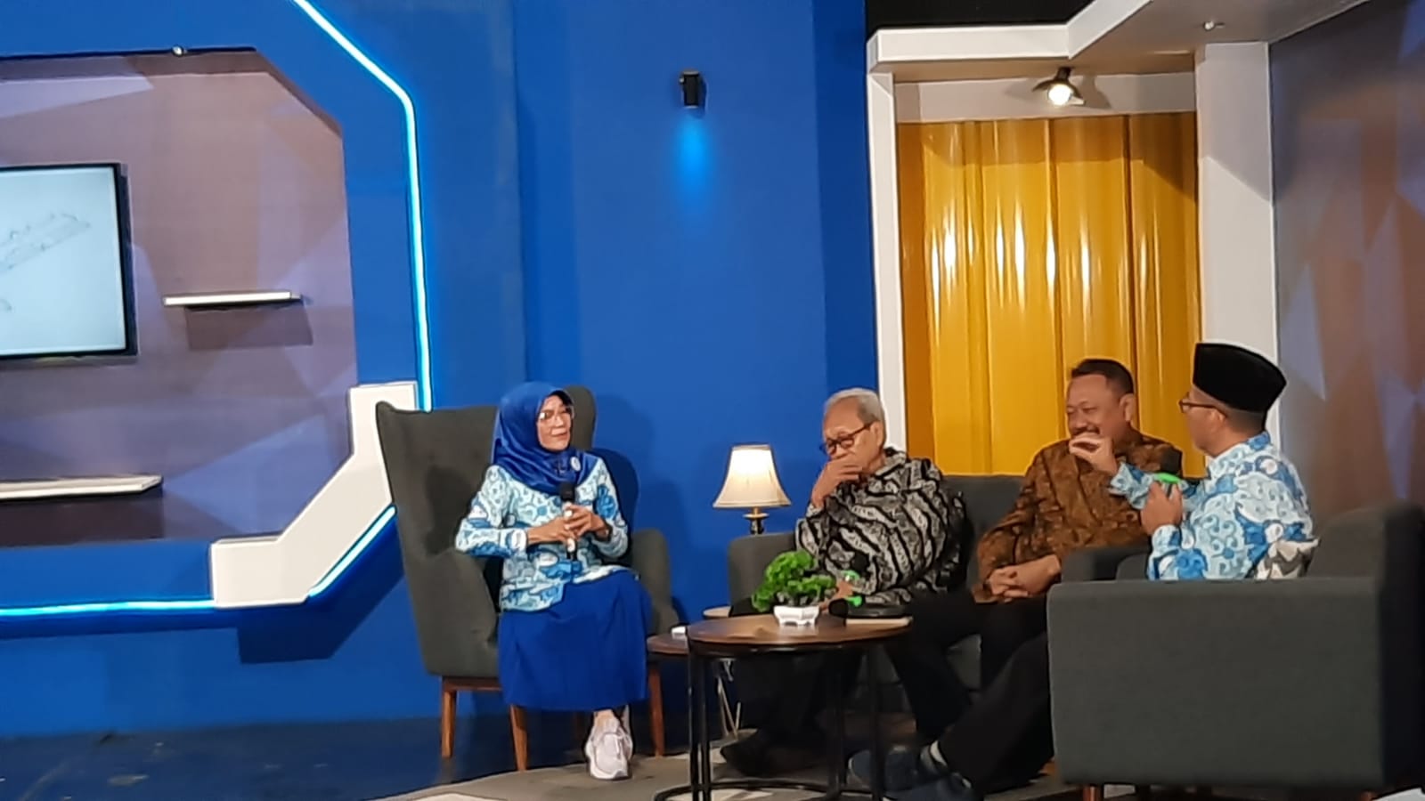 Jelang Puncak Perayaan HUT ke-14, Ikatan Guru Indonesia Solid Bergerak - Ikatan Guru Indonesia